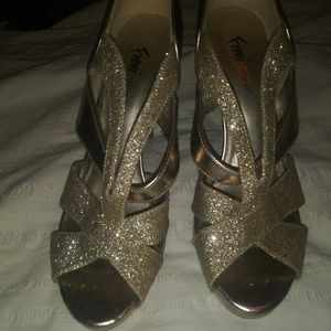 FIONI Clothing | Shoes | Fioni Gold Glitter Heels Womens 75 | Poshmark